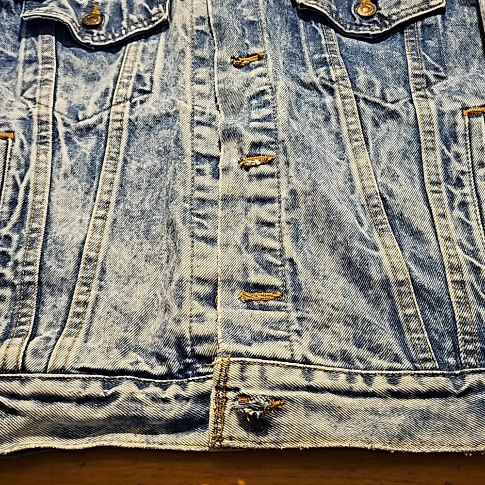 Levi's | Jackets & Coats | Levis Vintage Acid Washed Denim Trucker ...